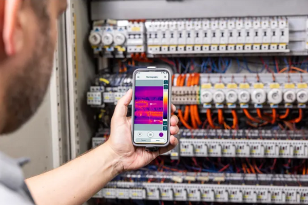 testo 860i kit - Wireless thermal imager for smartphones – Testo NZ