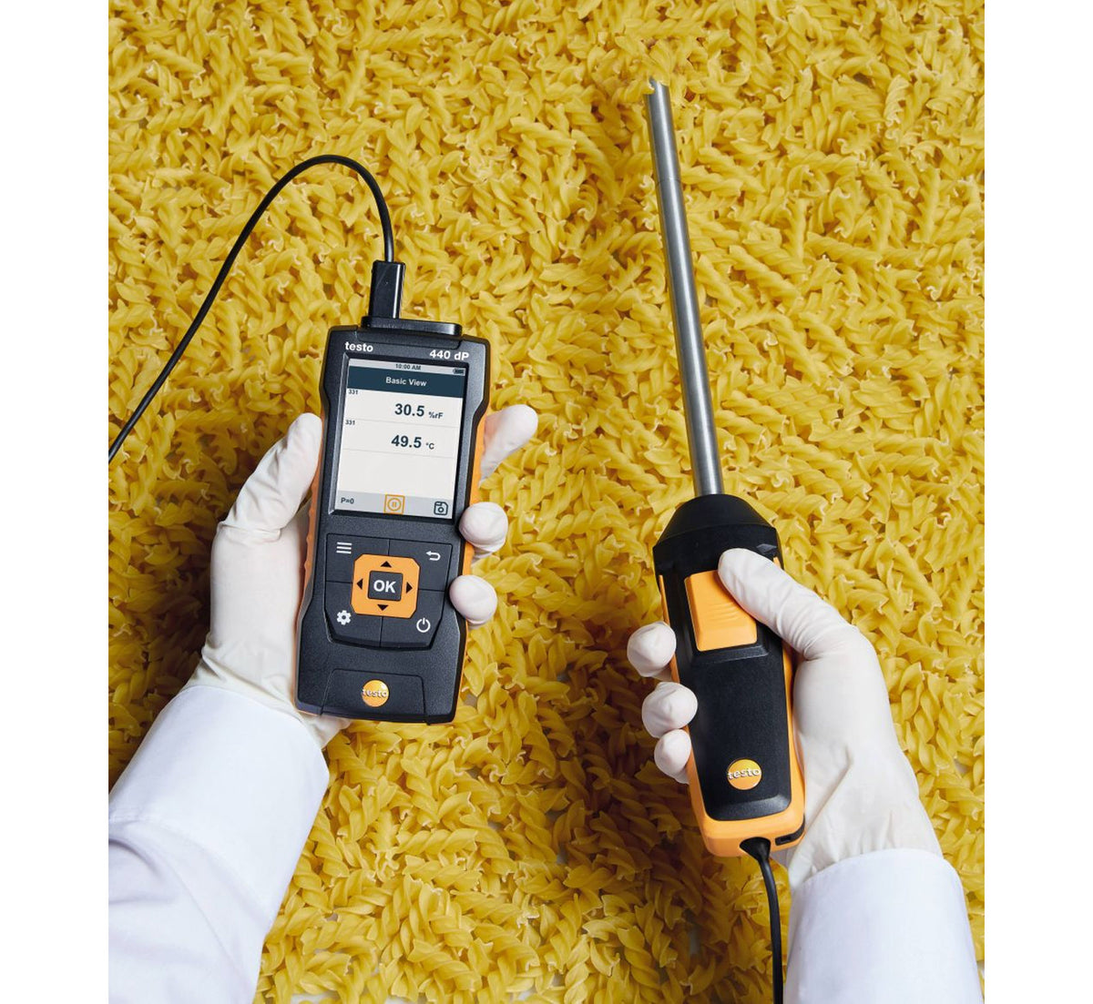 Digital Humidity and Temperature Probe | Wired - Testo NZ